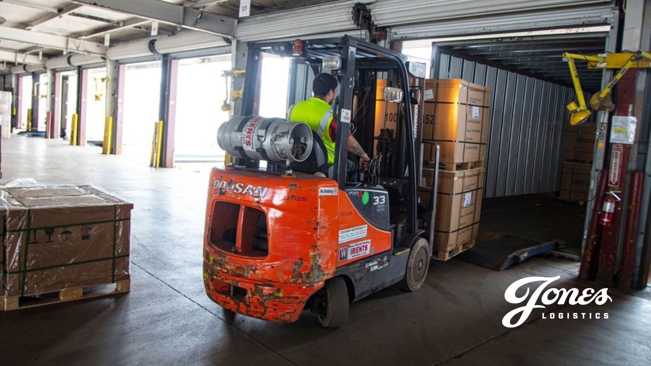 Guide to Cross Docking: A Simple Supply Chain Strategy